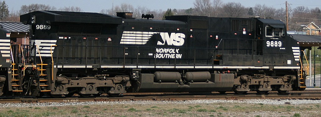 NS 9889